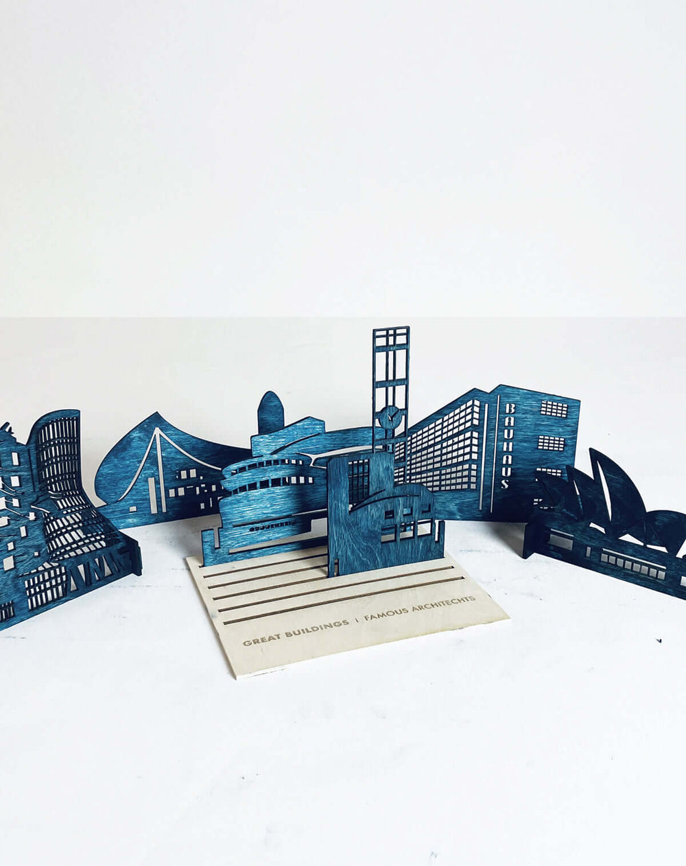 Silhouttes of Iconic buildings from the world's most famous architects